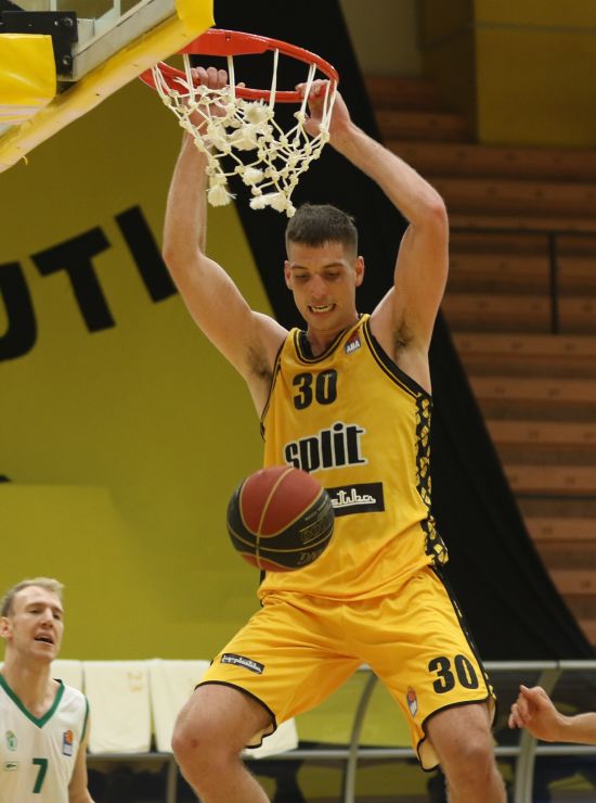 Basket Balcánico: Antonio Vranković, un center croata, muy fuerte ...